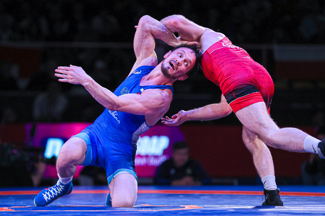 Chamizo Wins Clash Against Gazimagomedov, Claims Fourth European Title | United World Wrestling